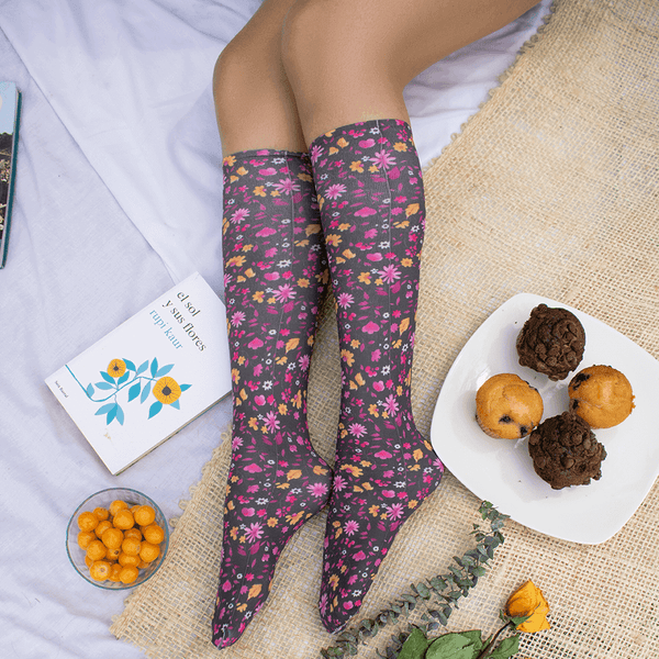 Lilflower Youth Knee Highs – Sox Trot Socks